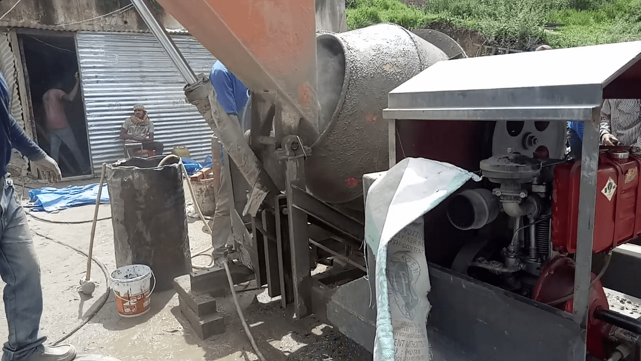 Top 10 Road Construction Equipment — Civil Engineering Profile